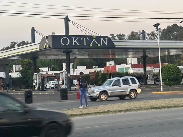 PROFECO clausura 10 gasolineras en Puebla en un lapso de 2 días por vender litros incompletos o ...